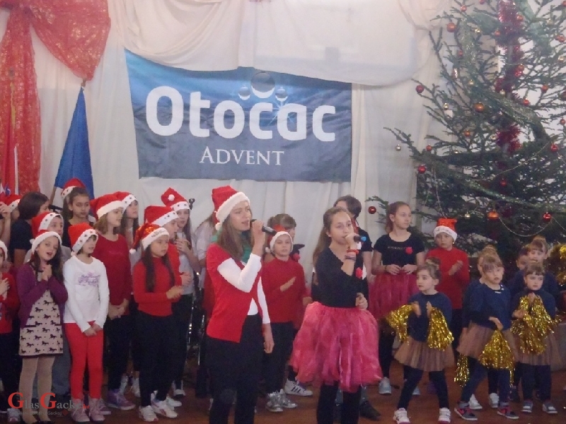 Baka Mraz zatvorila Božićni sajam..., Glas Gacke - nezavisni portal iz ...