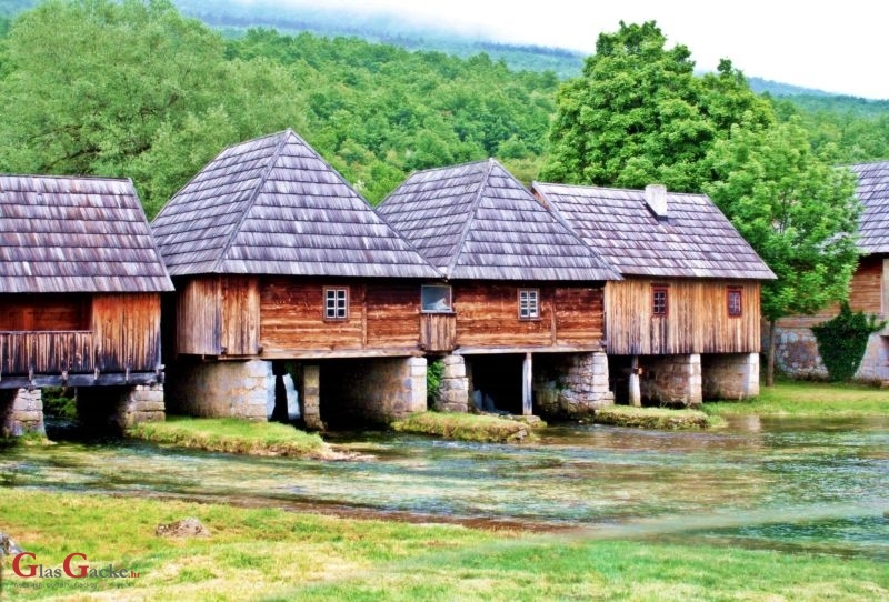 Gacka dolina – turistička košnica, Glas Gacke - nezavisni portal iz Gacke